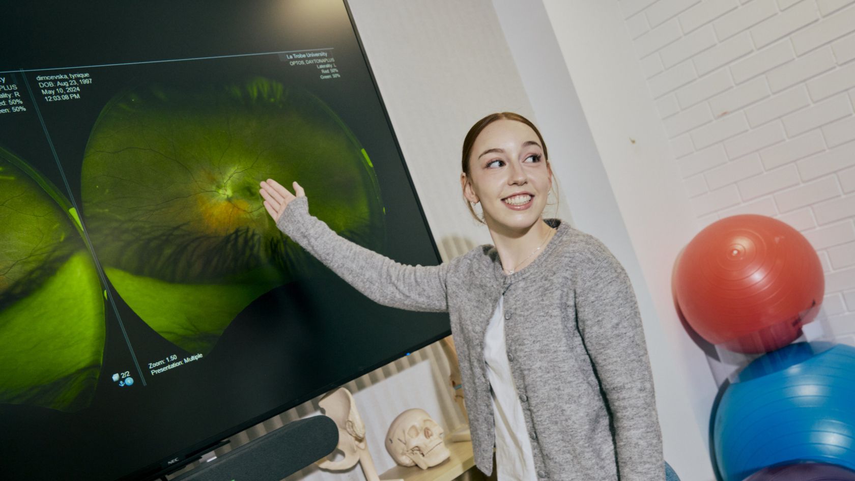 Bachelor of Orthoptics (Honours) | La Trobe University