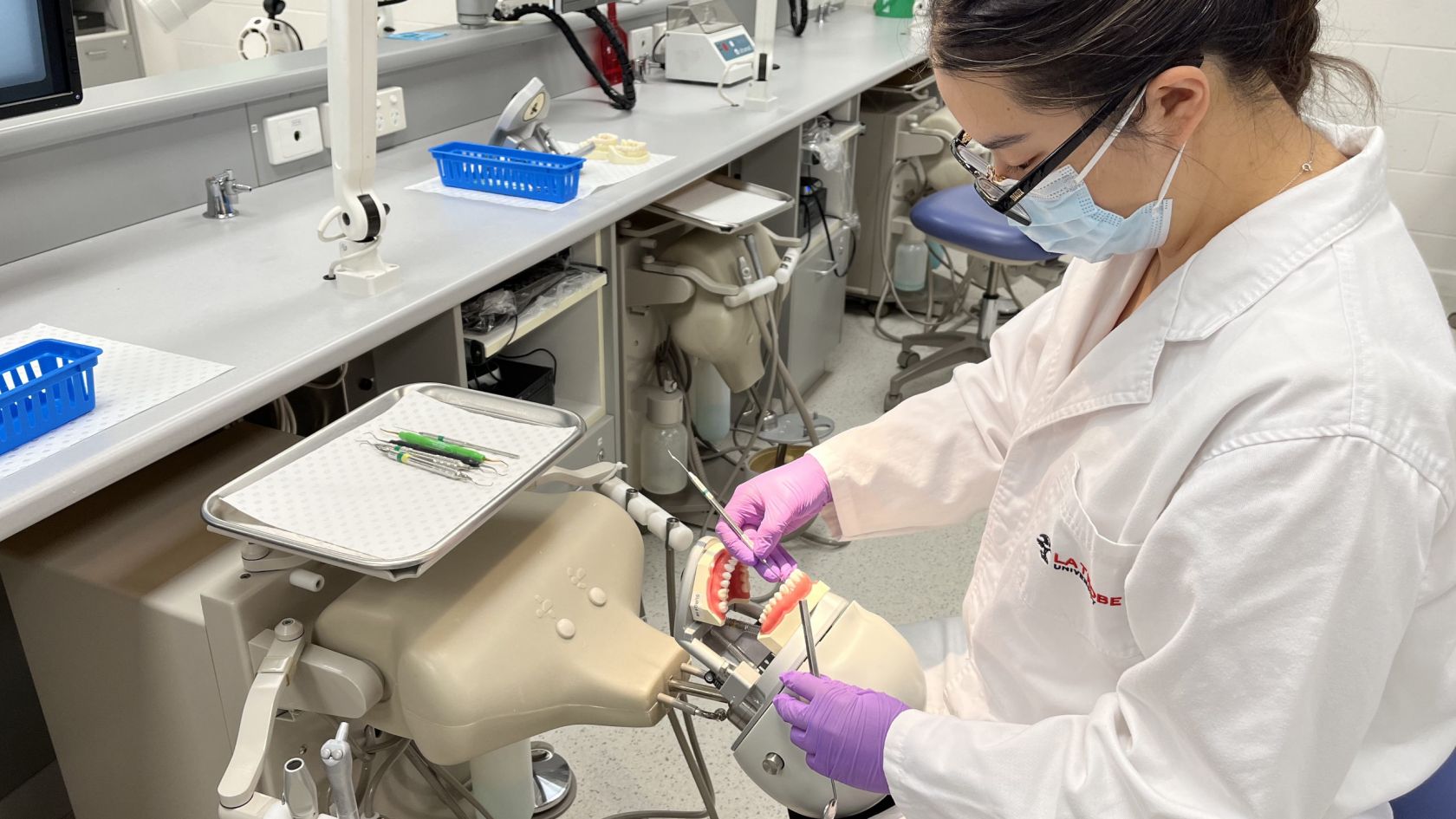 Bachelor of Oral Health Science | La Trobe University
