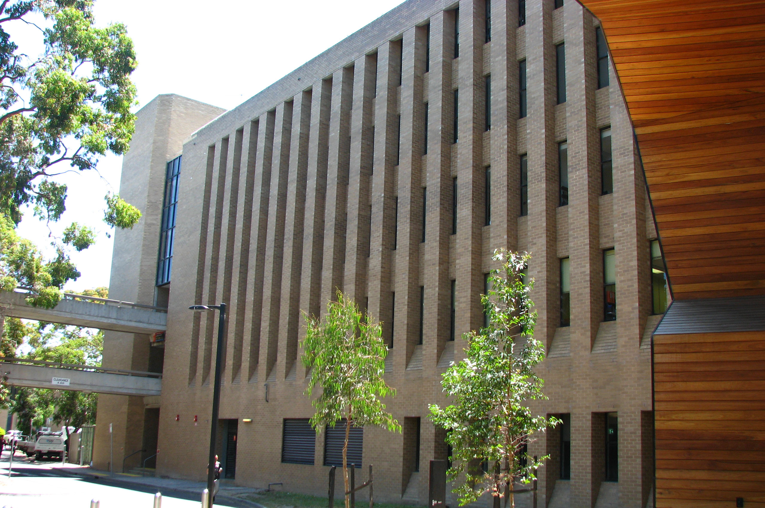 La Trobe University Sylvia Walton Building Kane Constructions ...
