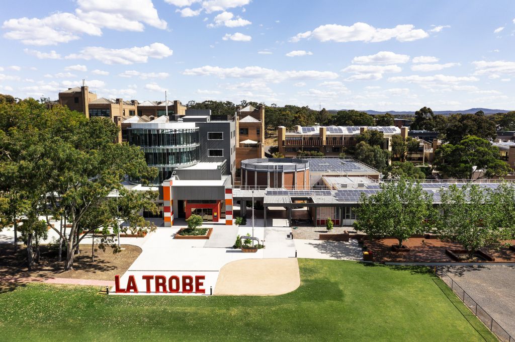 8 benefits of studying in metropolitan and regional campuses in ...