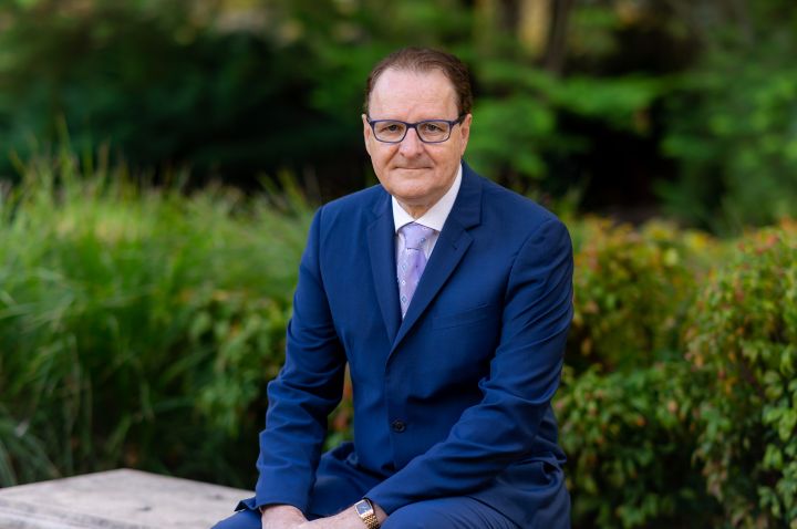 Dean's welcome, La Trobe Business School, About the La Trobe Business ...
