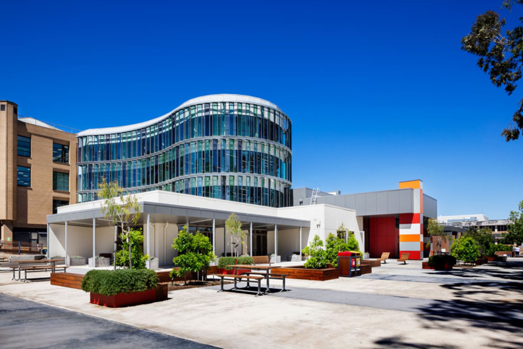 Opening hours – mid-semester break, News, La Trobe University