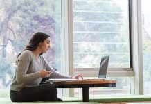 ASK La Trobe LiveChat - MyLaTrobe