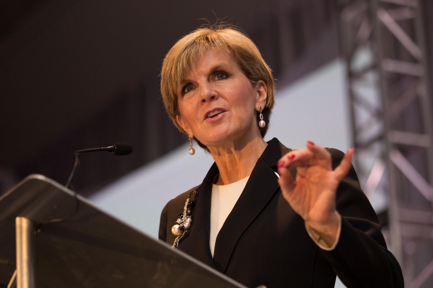 Conservative voters and gender obstacles, News, La Trobe University