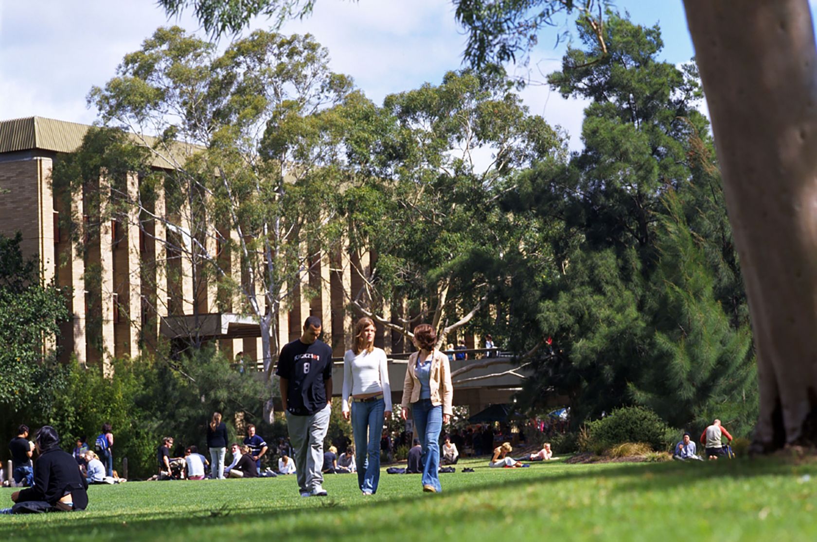 La Trobe kicks goals in QS rankings, News, La Trobe University