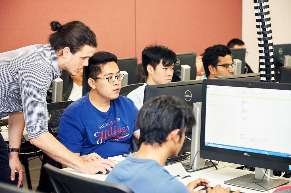 Student support, Sydney Campus, Student life, La Trobe University